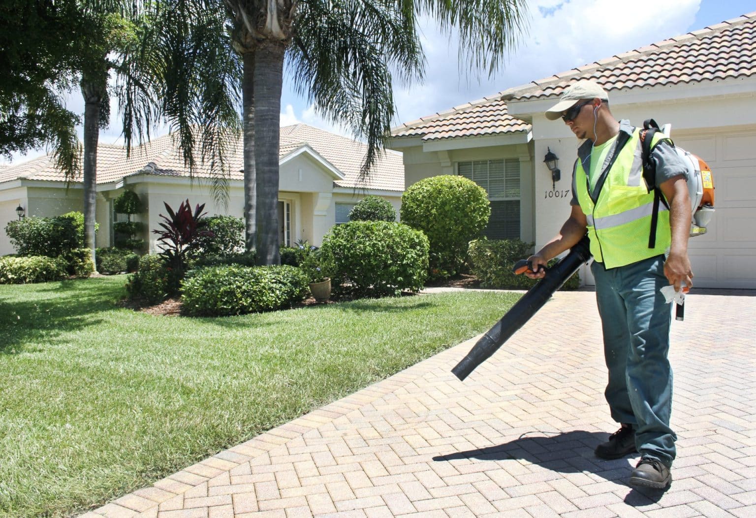 2026 Landscape Trends: Smarter, Greener Outdoor Spaces for Florida ...